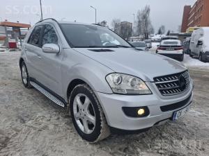 Mercedes-Benz ML 320 2005 Daugavpils, ar dzinēja tilpumu 3.00 L un nobraukumu 328 tūkst. km par 5350 €, foto 6 vietnē AUTOMOTO.COM.LV