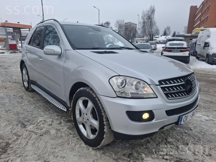 Mercedes-Benz ML 320 2005 Daugavpils, ar dzinēja tilpumu 3.00 L un nobraukumu 328 tūkst. km par 5350 €, foto 6 vietnē AUTOMOTO.COM.LV
