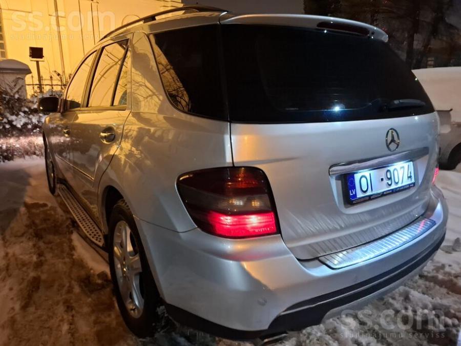 Mercedes-Benz ML 320 2005 Daugavpils, ar dzinēja tilpumu 3.00 L un nobraukumu 328 tūkst. km par 5350 €, foto 24 vietnē AUTOMOTO.COM.LV