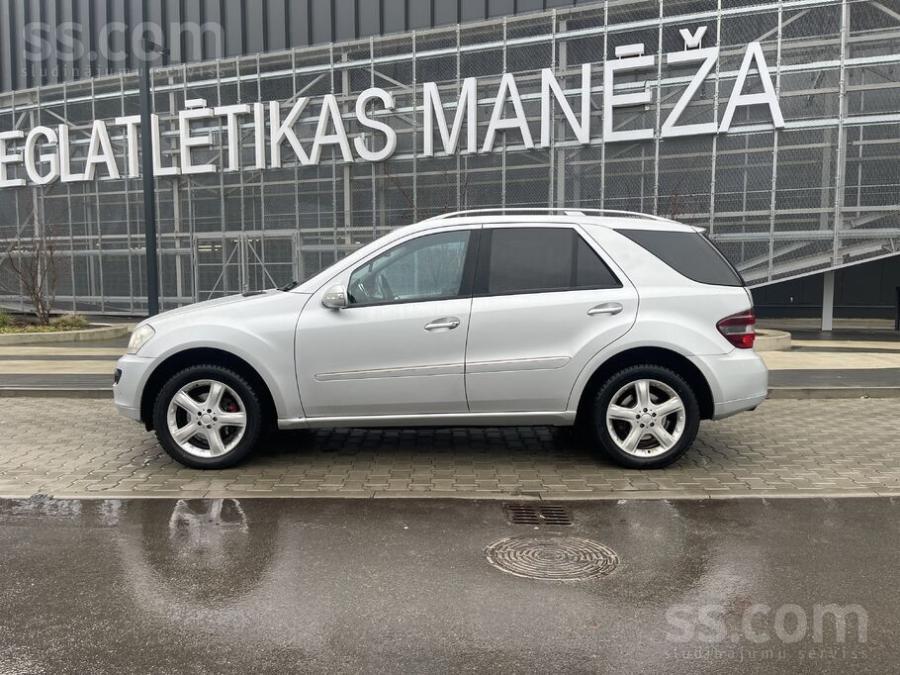 Mercedes-Benz ML 320 2006 Rīga, ar dzinēja tilpumu 3.00 L un nobraukumu 243 tūkst. km par 6800 €, foto 3 vietnē AUTOMOTO.COM.LV