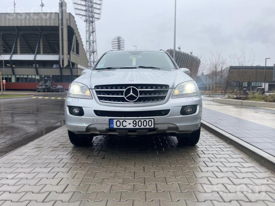 Mercedes-Benz ML 320 2006 Rīga, ar dzinēja tilpumu 3.00 L un nobraukumu 243 tūkst. km par 6800 €, foto 8 vietnē AUTOMOTO.COM.LV