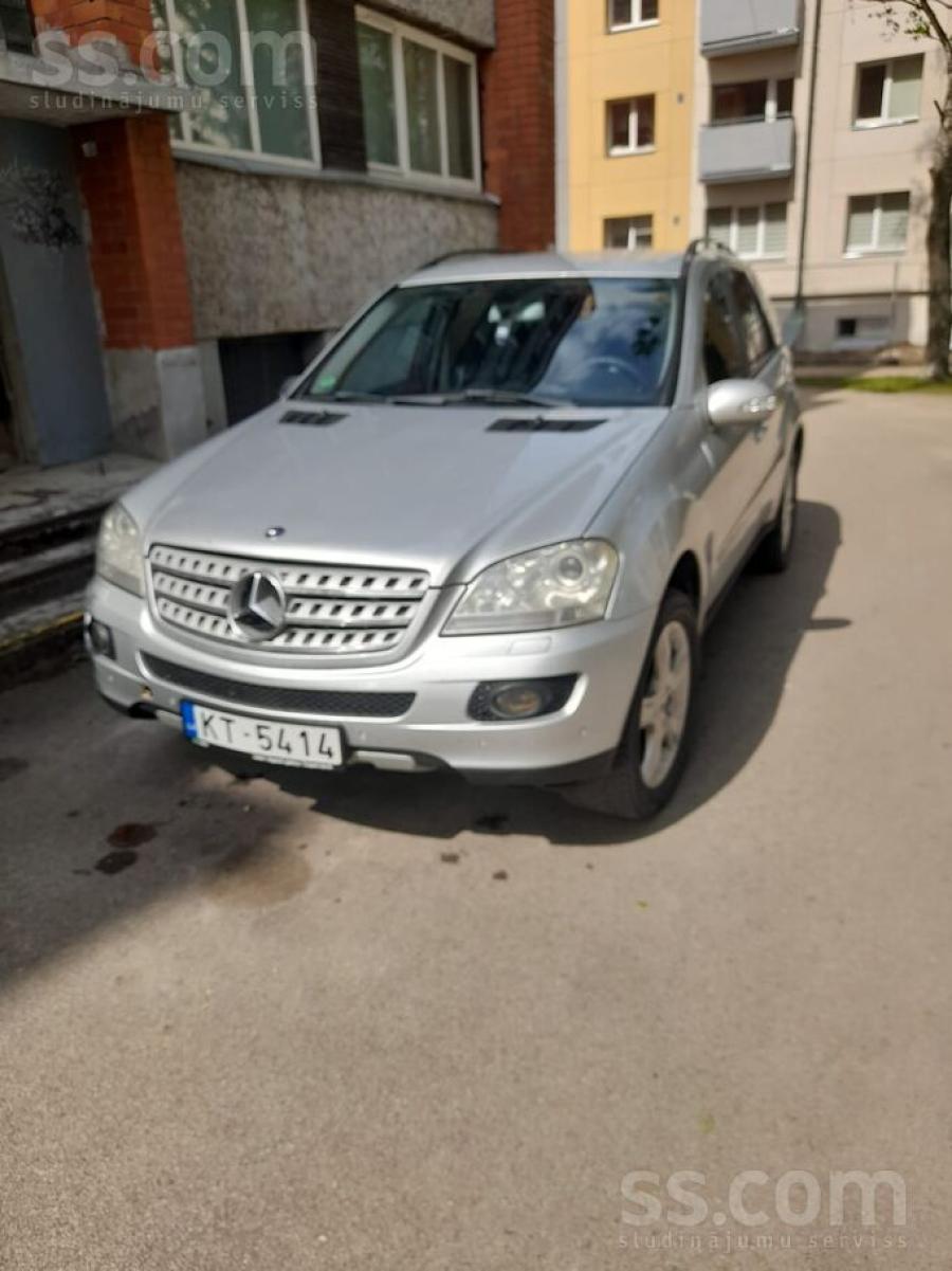 Mercedes-Benz ML 320 2006 Rīga, ar dzinēja tilpumu 3.00 L un nobraukumu 295 tūkst. km par 4000 €, foto 2 vietnē AUTOMOTO.COM.LV