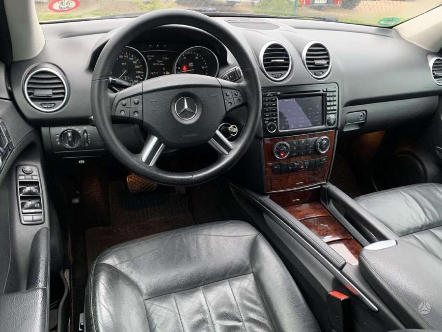 Mercedes-Benz ML 320 2006 Kėdainiai, ar dzinēja tilpumu 2.99 L un nobraukumu 285 tūkst. km par 5799 €, foto 13 vietnē AUTOMOTO.COM.LV