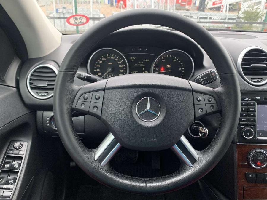 Mercedes-Benz ML 320 2006 Kėdainiai, ar dzinēja tilpumu 2.99 L un nobraukumu 285 tūkst. km par 5799 €, foto 19 vietnē AUTOMOTO.COM.LV