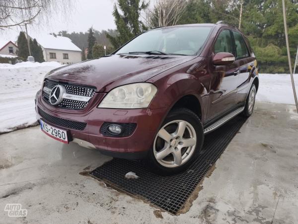 Mercedes-Benz ML 320 2006 Jurbarkas, ar dzinēja tilpumu 3.00 L un nobraukumu 353 tūkst. km par 3950 €, foto 3 vietnē AUTOMOTO.COM.LV