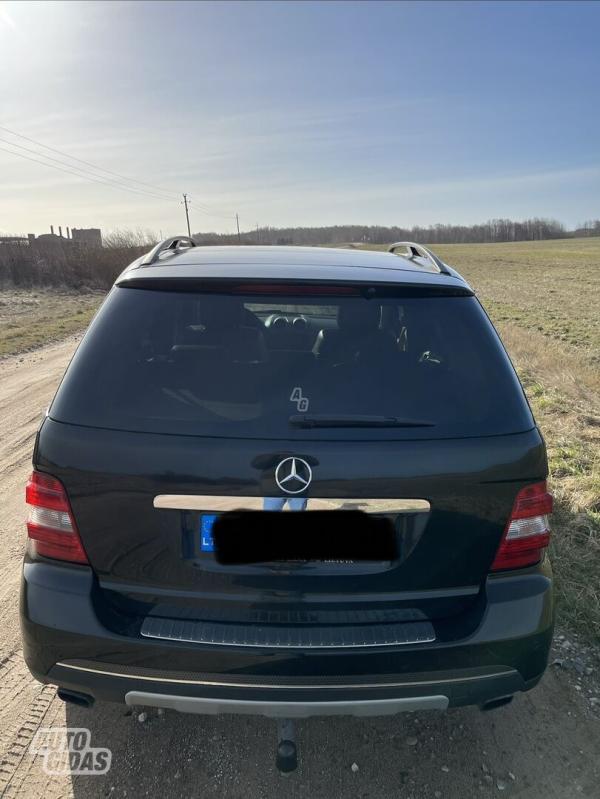 Mercedes-Benz ML 320 2006 Klaipėda, ar dzinēja tilpumu 3.00 L un nobraukumu 366 tūkst. km par 4500 €, foto 6 vietnē AUTOMOTO.COM.LV