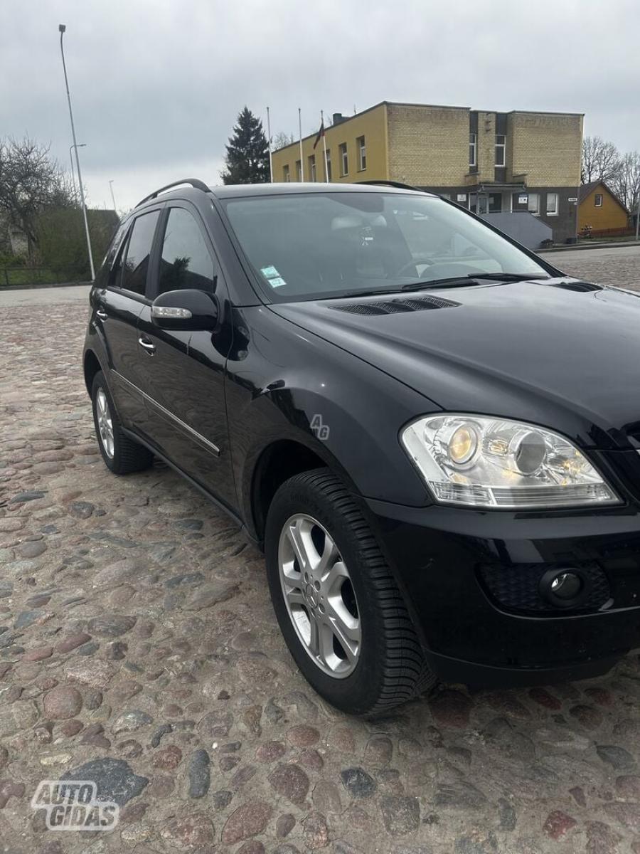 Mercedes-Benz ML 320 2006 in Moletai, with an engine capacity of 3.00 L and mileage of 188 thousand km for 6950 €, photo 3 on AUTOMOTO.COM.LV