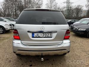 Mercedes-Benz ML 320 2006 Rīga, ar dzinēja tilpumu 3.00 L un nobraukumu 337 tūkst. km par 4490 €, foto 7 vietnē AUTOMOTO.COM.LV
