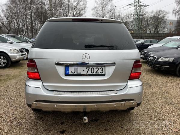Mercedes-Benz ML 320 2006 Rīga, ar dzinēja tilpumu 3.00 L un nobraukumu 337 tūkst. km par 4490 €, foto 6 vietnē AUTOMOTO.COM.LV