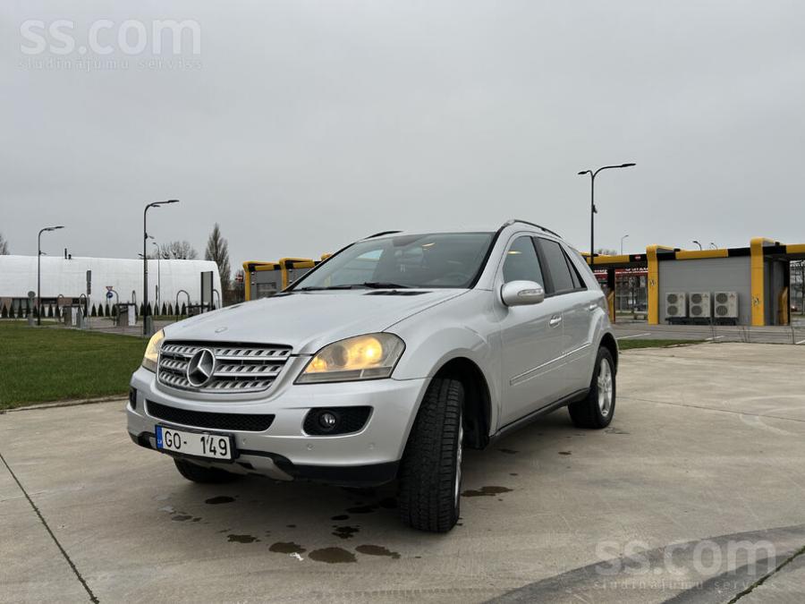 Mercedes-Benz ML 320 2006 Liepāja, ar dzinēja tilpumu 3.00 L un nobraukumu 272 tūkst. km par 5300 €, foto 12 vietnē AUTOMOTO.COM.LV