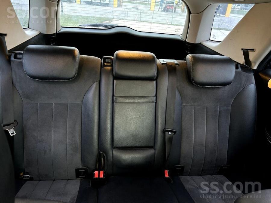 Mercedes-Benz ML 320 2006 Liepāja, ar dzinēja tilpumu 3.00 L un nobraukumu 272 tūkst. km par 5300 €, foto 13 vietnē AUTOMOTO.COM.LV