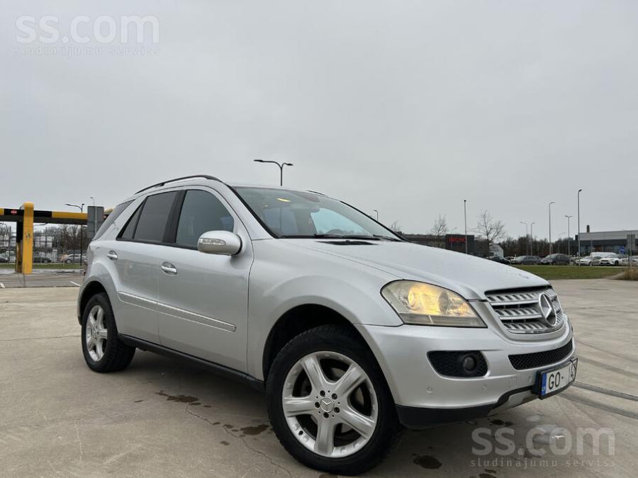 Mercedes-Benz ML 320 2006 Liepāja, ar dzinēja tilpumu 3.00 L un nobraukumu 272 tūkst. km par 5300 €, foto 14 vietnē AUTOMOTO.COM.LV