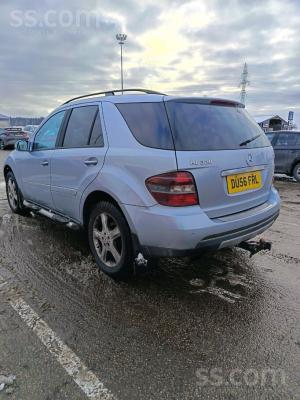 Mercedes-Benz ML 320 2006 Ogre, ar dzinēja tilpumu 3.00 L un nobraukumu 154 tūkst. km par 3500 €, foto  vietnē AUTOMOTO.COM.LV