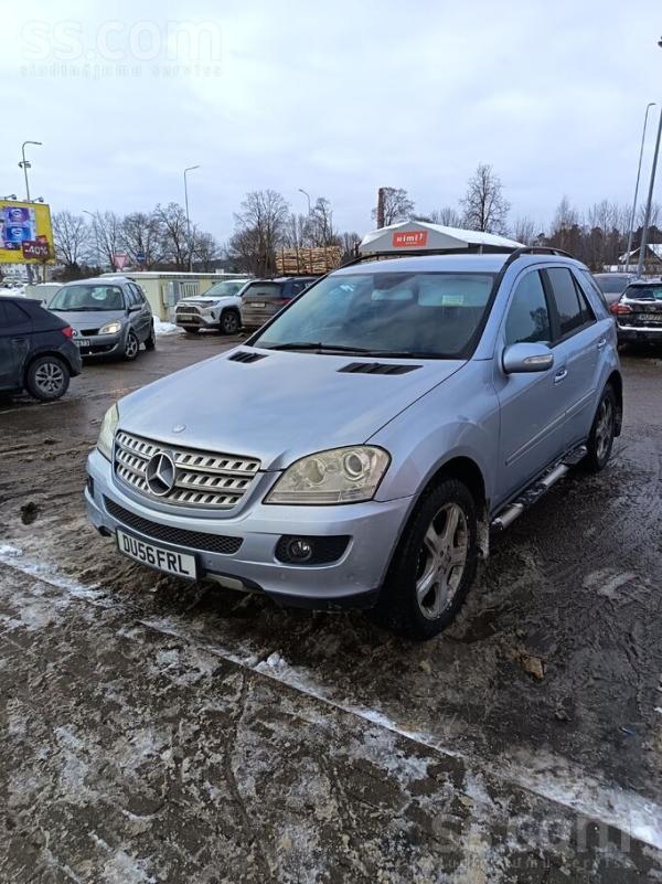 Mercedes-Benz ML 320 2006 in Ogre, with an engine capacity of 3.00 L and mileage of 154 thousand km for 3500 €, photo 2 on AUTOMOTO.COM.LV