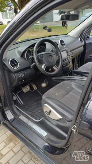 Mercedes-Benz ML 320 2006 in Trakai, with an engine capacity of 3.00 L and mileage of 427 thousand km for 5000 €, photo 15 on AUTOMOTO.COM.LV