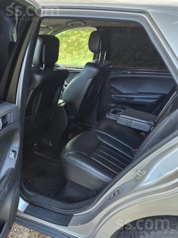 Mercedes-Benz ML 320 2006 Rīga, ar dzinēja tilpumu 3.00 L un nobraukumu 412 tūkst. km par 2750 €, foto 10 vietnē AUTOMOTO.COM.LV