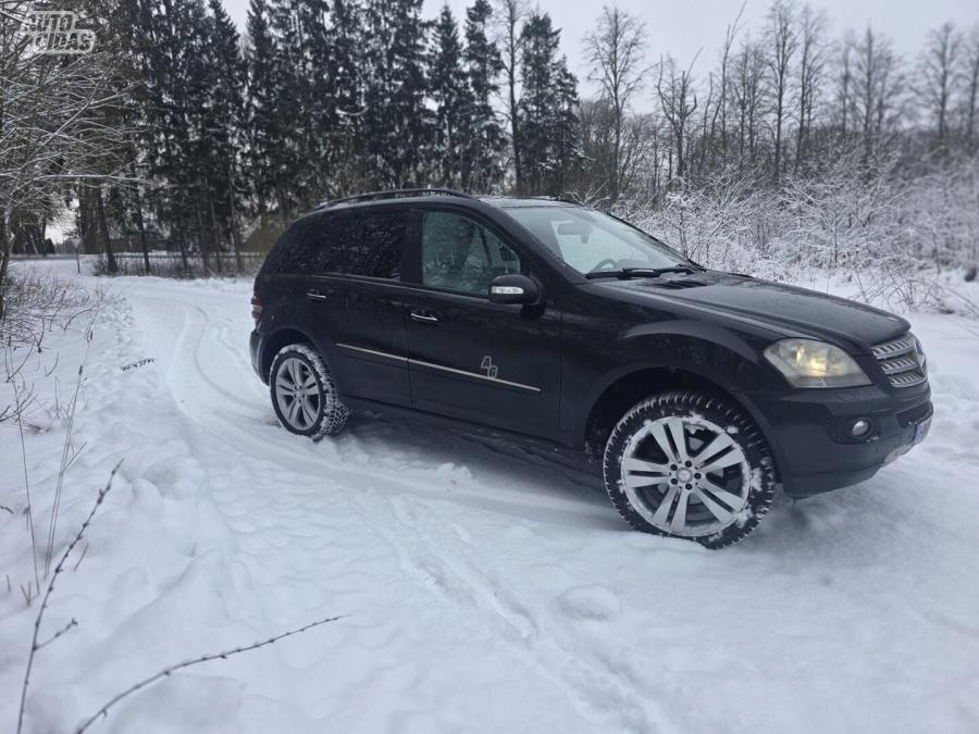 Mercedes-Benz ML 320 2007 Viļņa, ar dzinēja tilpumu 3.00 L un nobraukumu 418 tūkst. km par 4500 €, foto 8 vietnē AUTOMOTO.COM.LV