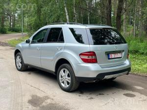 Mercedes-Benz ML 320 2007 in Riga, with an engine capacity of 3.00 L and mileage of 0 thousand km for 4599 €, photo 4 on AUTOMOTO.COM.LV