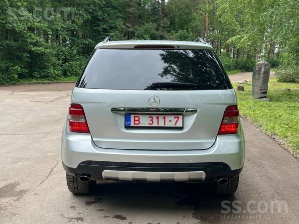 Мерседес МЛ 320 2007 в Рига, объемом двигателя 3.00 л и пробегом 0 тыс. км за 4599 €, фото 4 на AUTOMOTO.COM.LV