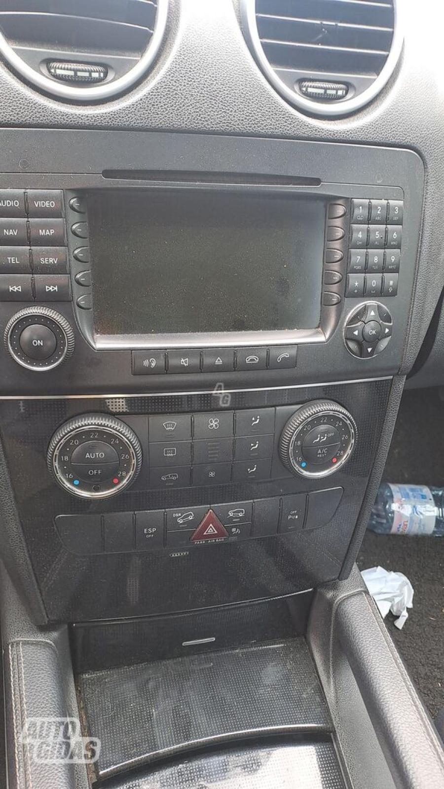 Mercedes-Benz ML 320 2007 in Vilnius, with an engine capacity of 3.00 L and mileage of 304 thousand km for 4250 €, photo 16 on AUTOMOTO.COM.LV