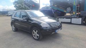Mercedes-Benz ML 320 2007 in Vilnius, with an engine capacity of 3.20 L and mileage of 305 thousand km for 6050 €, photo 4 on AUTOMOTO.COM.LV