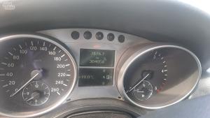 Mercedes-Benz ML 320 2007 in Vilnius, with an engine capacity of 3.20 L and mileage of 305 thousand km for 6050 €, photo 10 on AUTOMOTO.COM.LV