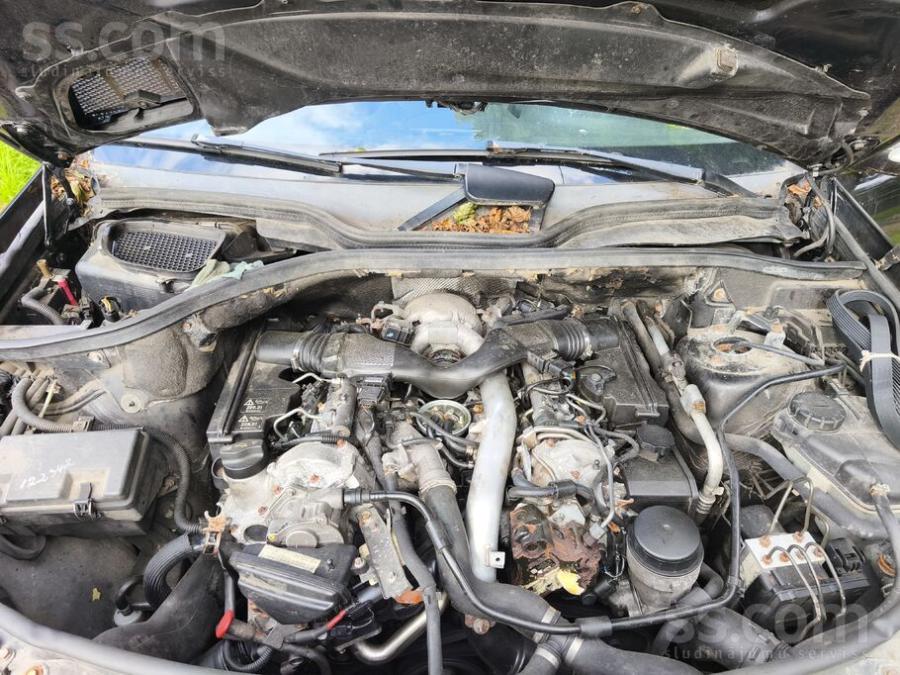 Mercedes-Benz ML 320 2007 in Riga, with an engine capacity of 3.00 L and mileage of 360 thousand km for 3000 €, photo 8 on AUTOMOTO.COM.LV