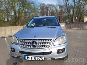 Mercedes-Benz ML 320 2008 Rīga, ar dzinēja tilpumu 3.00 L un nobraukumu 276 tūkst. km par 5500 €, foto 3 vietnē AUTOMOTO.COM.LV