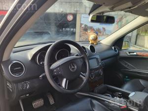 Mercedes-Benz ML 320 2008 Rīga, ar dzinēja tilpumu 3.00 L un nobraukumu 276 tūkst. km par 5500 €, foto 4 vietnē AUTOMOTO.COM.LV