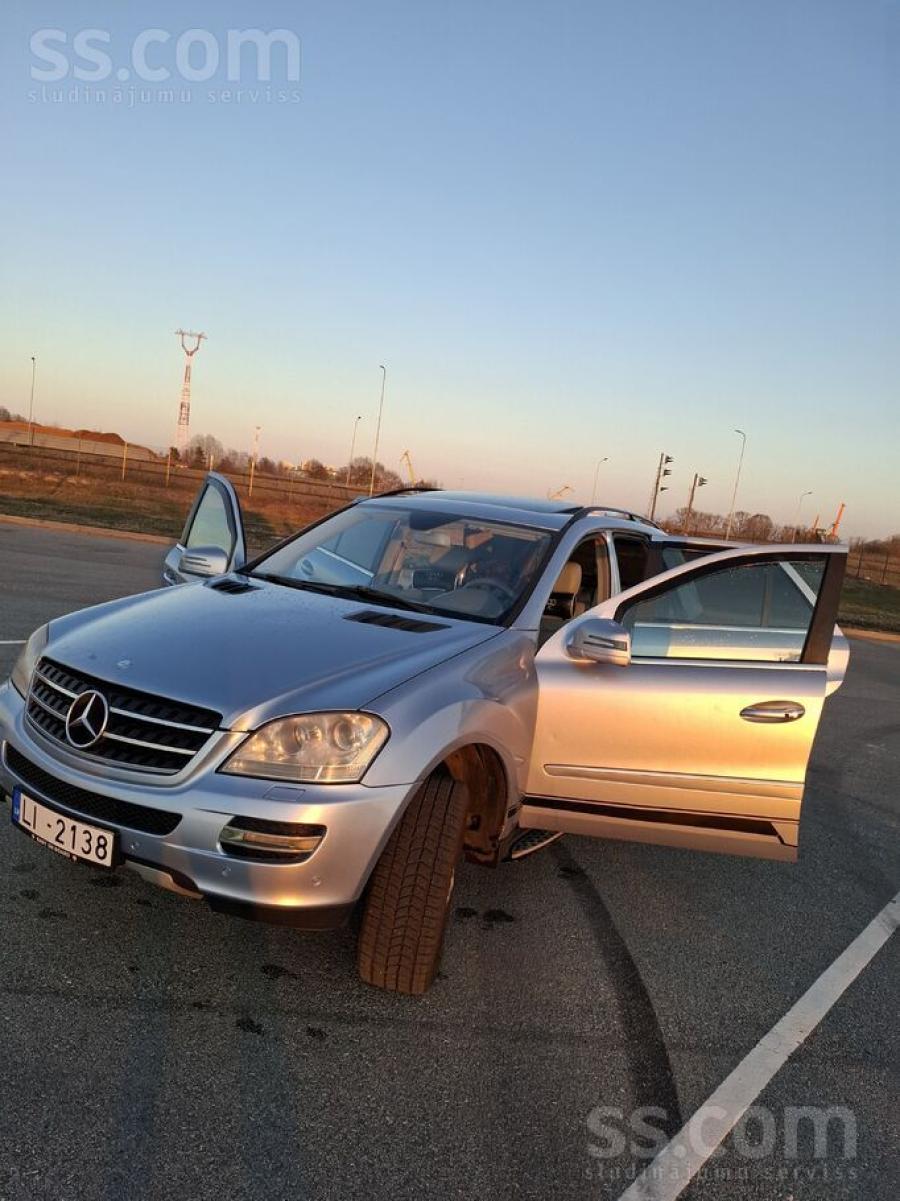 Mercedes-Benz ML 320 2008 Rīga, ar dzinēja tilpumu 3.00 L un nobraukumu 317 tūkst. km par 5350 €, foto 1 vietnē AUTOMOTO.COM.LV