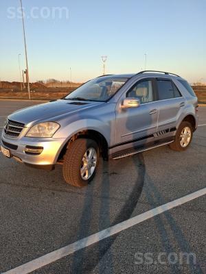 Mercedes-Benz ML 320 2008 Rīga, ar dzinēja tilpumu 3.00 L un nobraukumu 317 tūkst. km par 5350 €, foto 3 vietnē AUTOMOTO.COM.LV