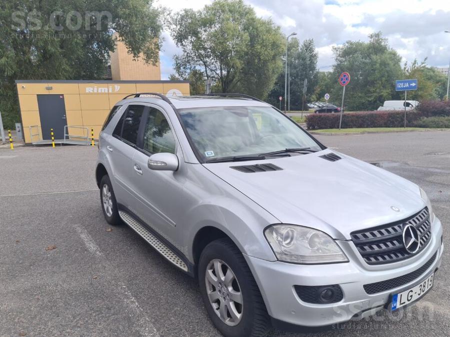 Mercedes-Benz ML 320 2008 in Riga, with an engine capacity of 3.00 L and mileage of 242 thousand km for 5500 €, photo 1 on AUTOMOTO.COM.LV