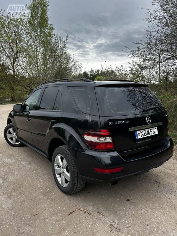 Мерседес МЛ 320 2008 в Утена, объемом двигателя 3.00 л и пробегом 350 тыс. км за 4650 €, фото 6 на AUTOMOTO.COM.LV