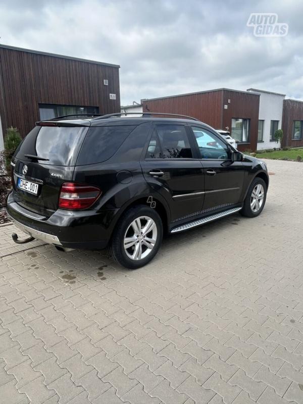 Mercedes-Benz ML 320 2008 Kauņa, ar dzinēja tilpumu 3.20 L un nobraukumu 237 tūkst. km par 7300 €, foto 5 vietnē AUTOMOTO.COM.LV