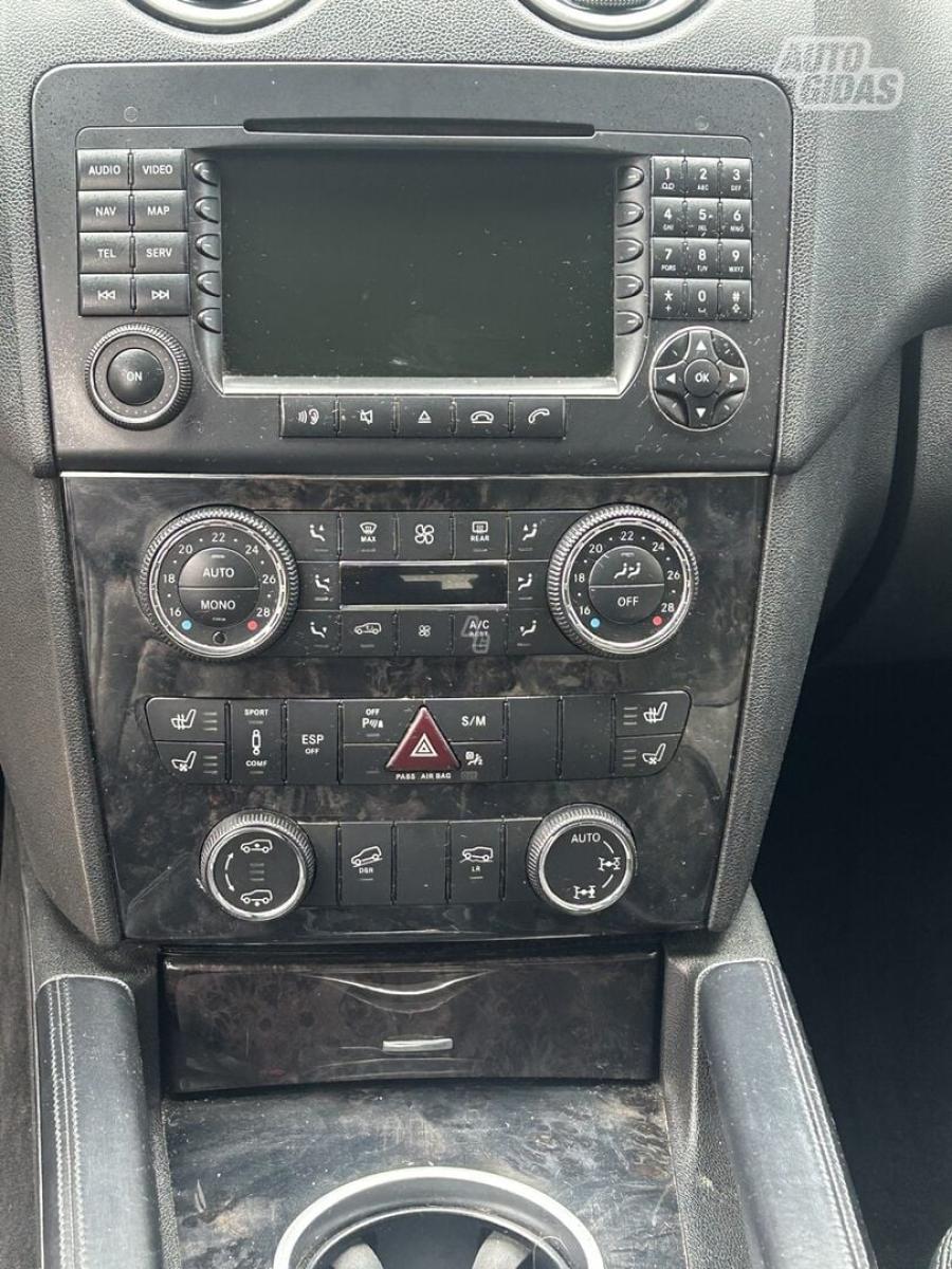 Mercedes-Benz ML 320 2008 in Kaunas, with an engine capacity of 3.20 L and mileage of 237 thousand km for 7300 €, photo 8 on AUTOMOTO.COM.LV