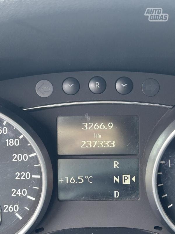 Mercedes-Benz ML 320 2008 Kauņa, ar dzinēja tilpumu 3.20 L un nobraukumu 237 tūkst. km par 7300 €, foto 8 vietnē AUTOMOTO.COM.LV