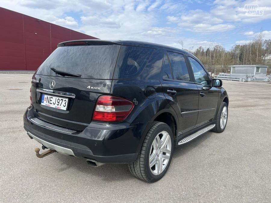 Mercedes-Benz ML 320 2008 Jonava, ar dzinēja tilpumu 3.00 L un nobraukumu 332 tūkst. km par 3500 €, foto 5 vietnē AUTOMOTO.COM.LV