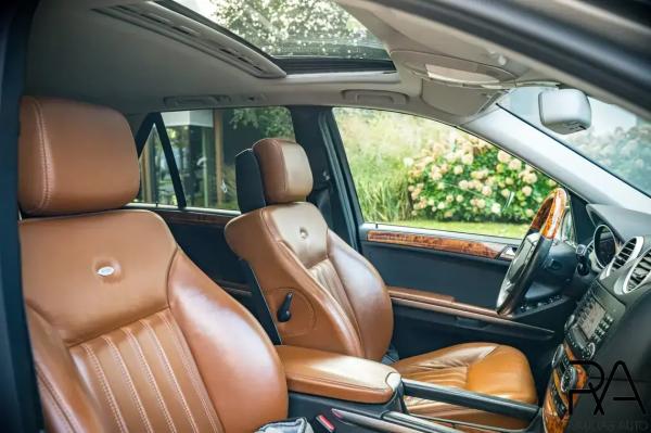 Mercedes-Benz ML 320 2008 Rīga, ar dzinēja tilpumu 3.00 L un nobraukumu 309 tūkst. km par 5990 €, foto 8 vietnē AUTOMOTO.COM.LV