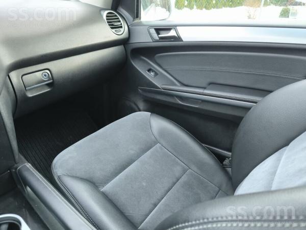 Mercedes-Benz ML 320 2009 Jūrmala, ar dzinēja tilpumu 3.00 L un nobraukumu 366 tūkst. km par 6000 €, foto 10 vietnē AUTOMOTO.COM.LV