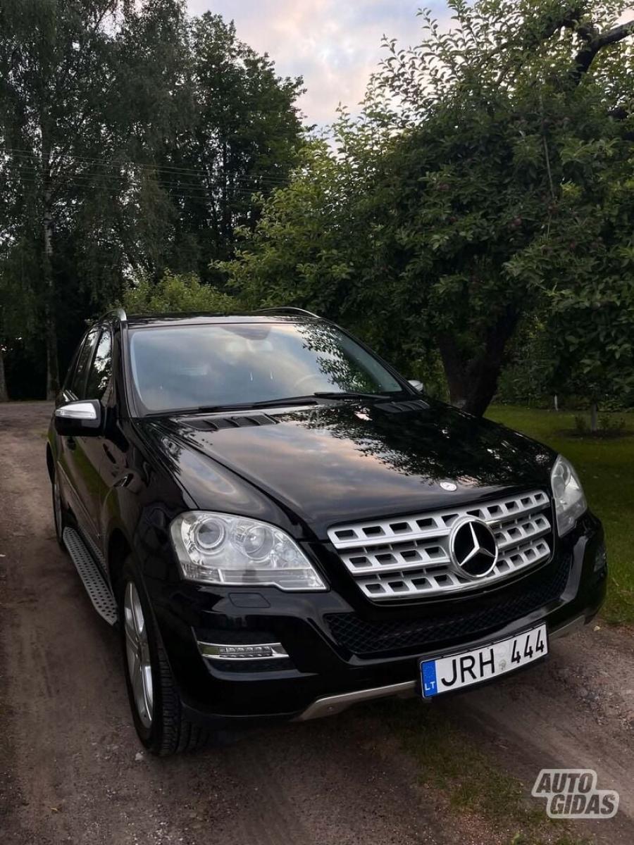 Mercedes-Benz ML 320 2009 Marijampole, ar dzinēja tilpumu 3.00 L un nobraukumu 374 tūkst. km par 7500 €, foto 7 vietnē AUTOMOTO.COM.LV