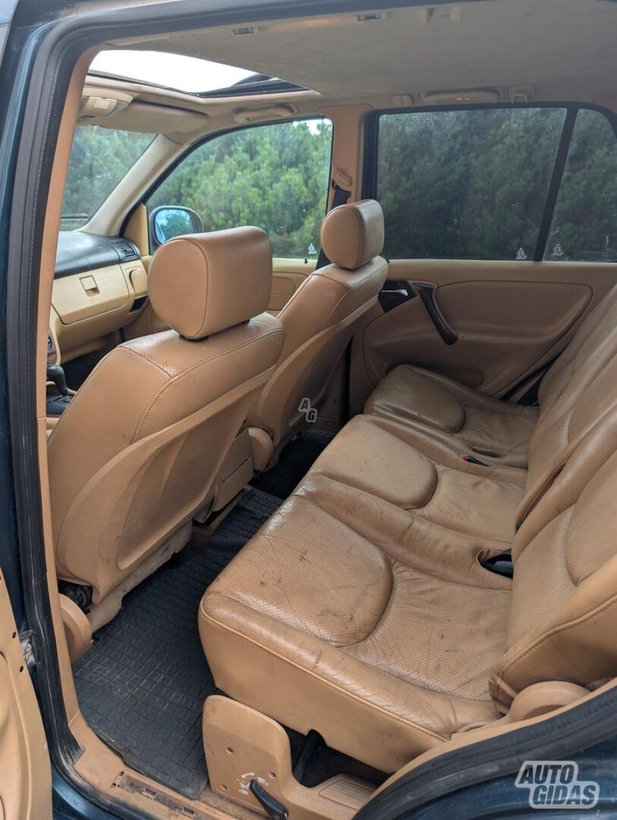 Green Mercedes-Benz ML 320 1999 in Klaipeda, with an engine capacity of 3.20 L and mileage of 328 thousand km for 800 €, photo 9 on AUTOMOTO.COM.LV