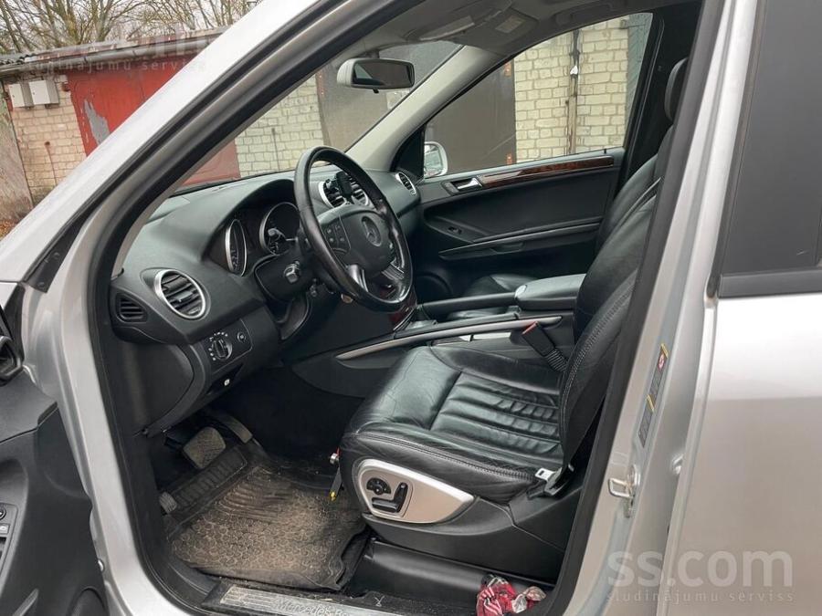 Grey Mercedes-Benz ML 320 2005 in Liepaja, with an engine capacity of 3.00 L and mileage of 234 thousand km for 7600 €, photo 6 on AUTOMOTO.COM.LV
