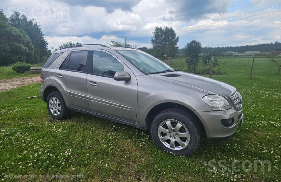 Pelēks Mercedes-Benz ML 320 2006 Rīga, ar dzinēja tilpumu 3.00 L un nobraukumu 188 tūkst. km par 6000 €, foto 4 vietnē AUTOMOTO.COM.LV