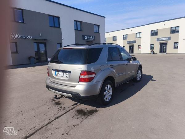Grey Mercedes-Benz ML 320 2006 in Kaunas, with an engine capacity of 3.00 L and mileage of 405 thousand km for 3700 €, photo 3 on AUTOMOTO.COM.LV