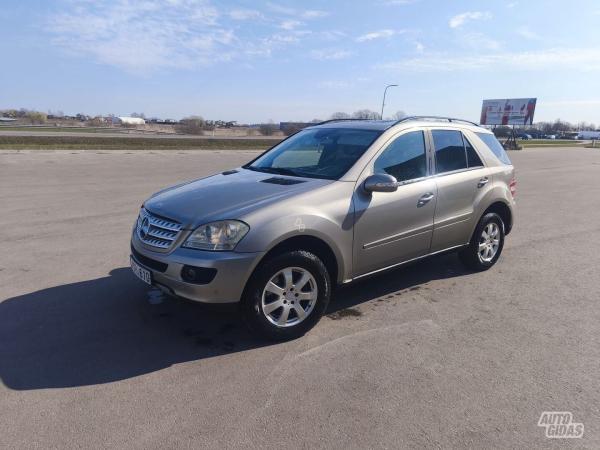 Grey Mercedes-Benz ML 320 2006 in Kaunas, with an engine capacity of 3.00 L and mileage of 405 thousand km for 3700 €, photo 5 on AUTOMOTO.COM.LV