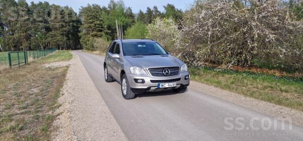 Grey Mercedes-Benz ML 320 2006 in Talsi, with an engine capacity of 3.00 L and mileage of 344 thousand km for 5650 €, photo 1 on AUTOMOTO.COM.LV