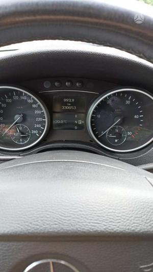 Pelēks Mercedes-Benz ML 320 2006 Viļņa, ar dzinēja tilpumu 3.00 L un nobraukumu 330 tūkst. km par 2850 €, foto 14 vietnē AUTOMOTO.COM.LV