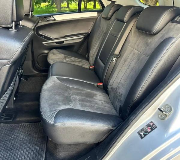 Pelēks Mercedes-Benz ML 320 2006 Rēzekne, ar dzinēja tilpumu 3.00 L un nobraukumu 311 tūkst. km par 4990 €, foto 10 vietnē AUTOMOTO.COM.LV