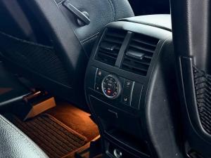 Pelēks Mercedes-Benz ML 320 2006 Rēzekne, ar dzinēja tilpumu 3.00 L un nobraukumu 311 tūkst. km par 4990 €, foto 13 vietnē AUTOMOTO.COM.LV