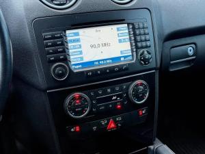Pelēks Mercedes-Benz ML 320 2006 Rēzekne, ar dzinēja tilpumu 3.00 L un nobraukumu 311 tūkst. km par 4990 €, foto 15 vietnē AUTOMOTO.COM.LV